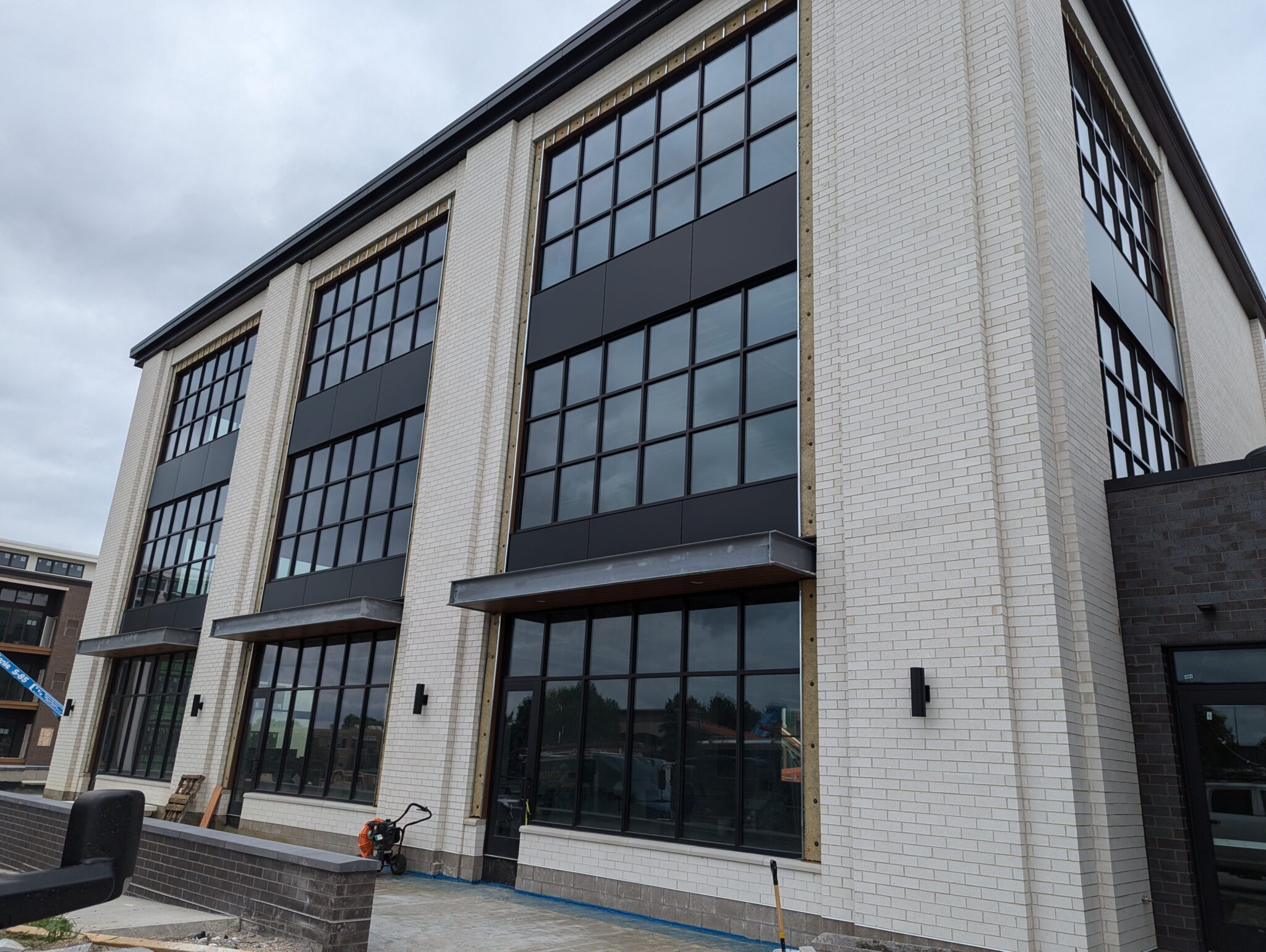 Office Spaces | Poplar Creek Town Center